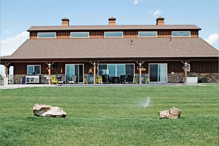 Prefab Steel Barndominium in Highlands Ranch, Colorado