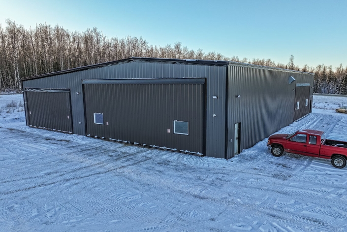 Prefabricated Steel Shop in Wasilla, Alaska | Sunward Steel Buildings